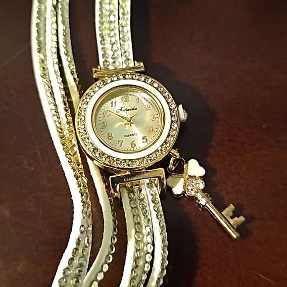 Fulaida | Accessories | New Wtag Fulaida Watch Crystal Embellished Wrap ...